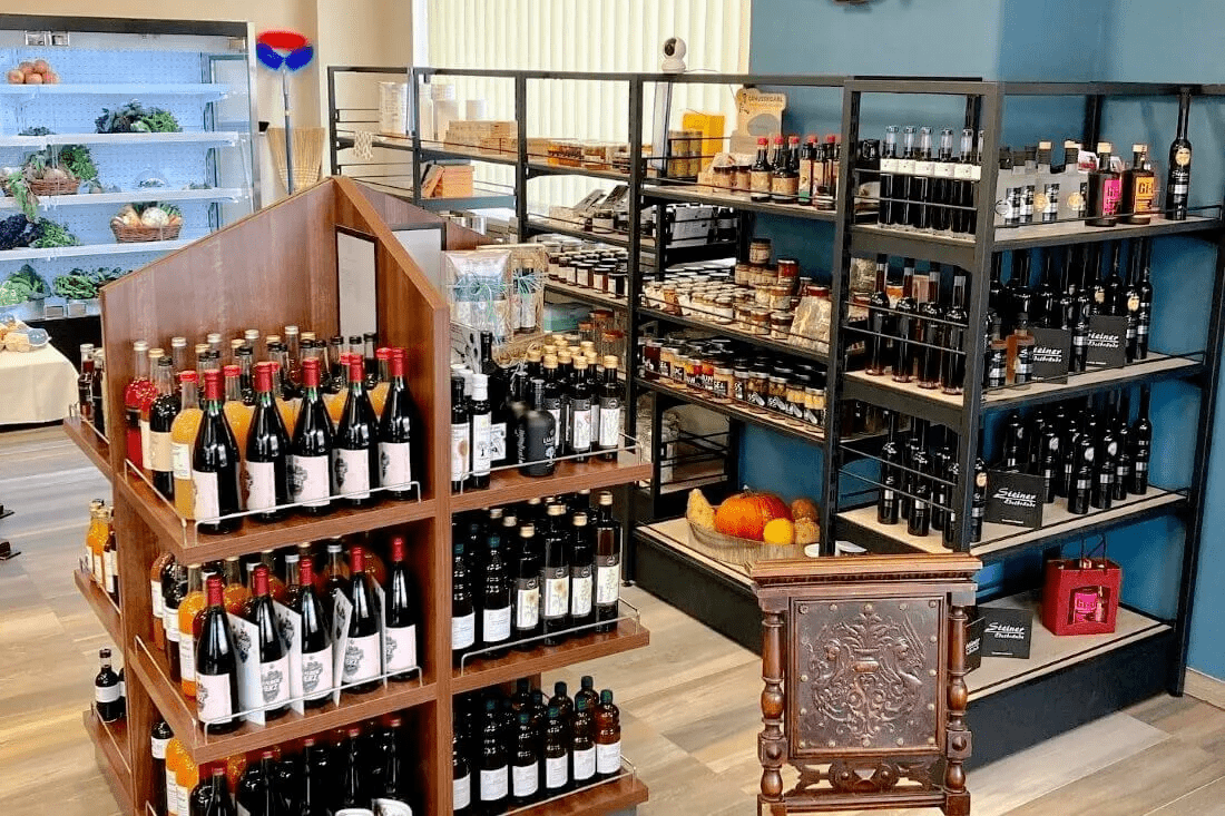 Moderne flexible Verkaufsregale in Holz & Metall – Schwarz